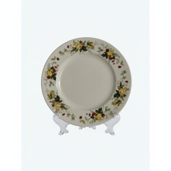 Royal Doulton | Dining | Royal Doulton Miramont Tc22 Pair Of 65 Plates ...